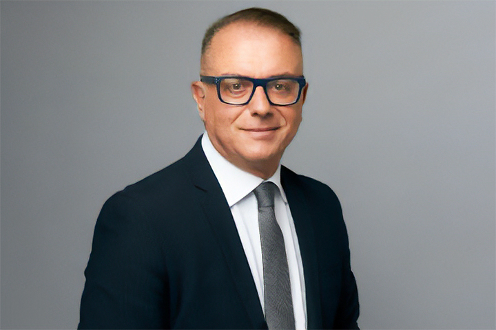 Manlio Florenzano Takes Helm of Sandoz Japan as Spin-Off Completes ...